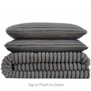 Frye | Bedding | Frye 3piece Channel Stitch Faux Fur Comforter Set ...